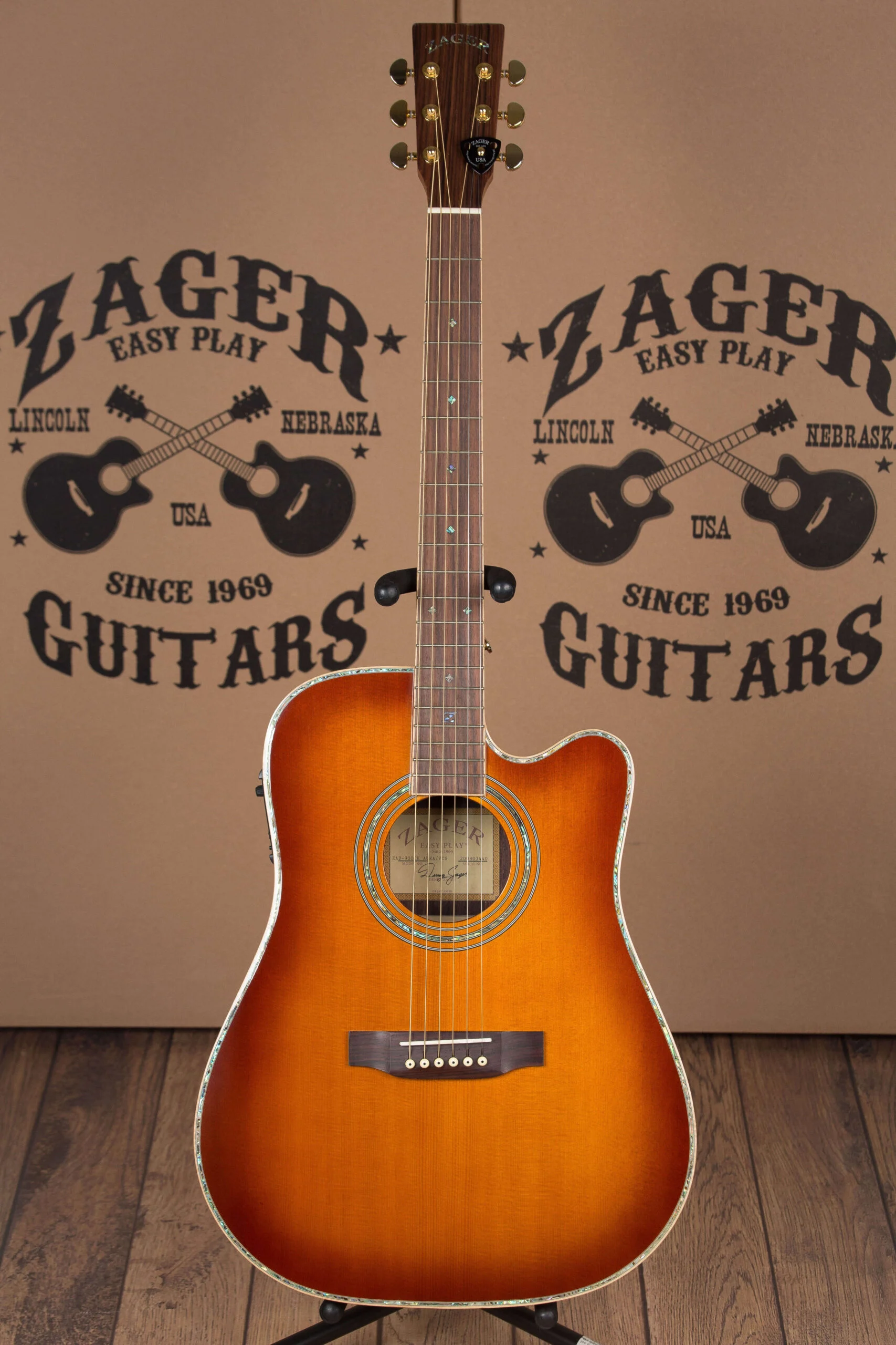 ZAD900CE Solid Spruce/Rosewood Acoustic Electric AURA Pro Series 50th ...